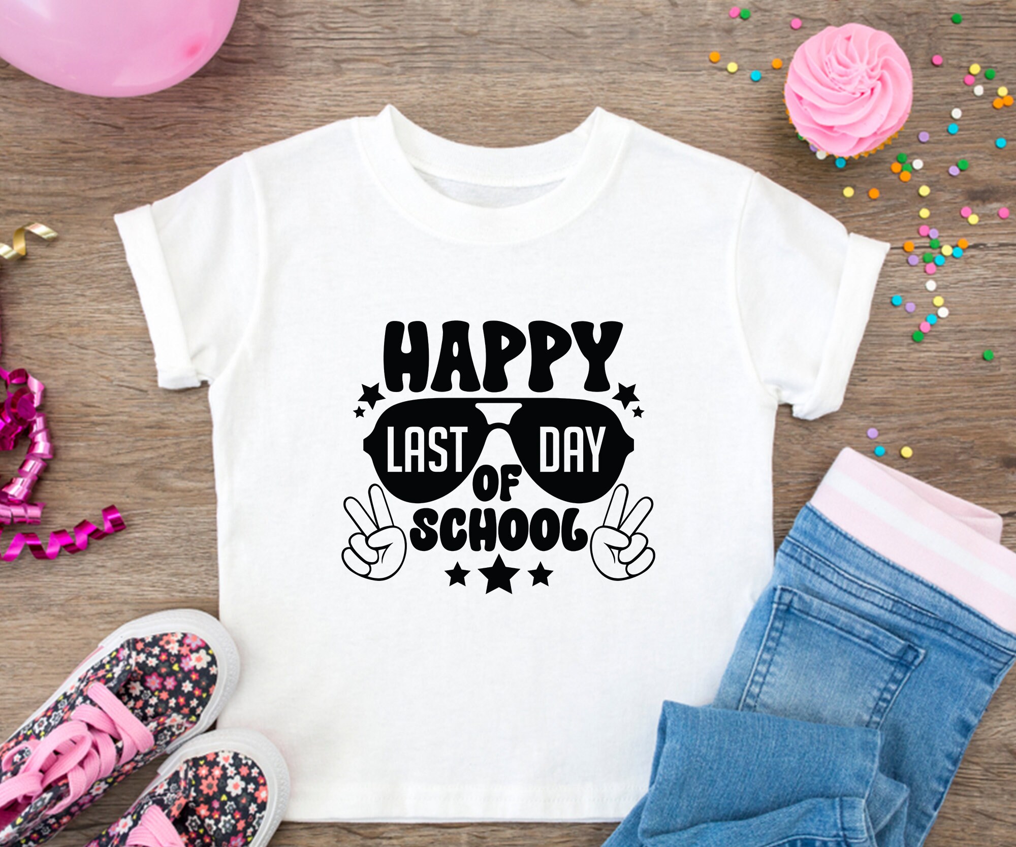 Happy Last Day of School SVG End of School Svg Teacher Last - Etsy