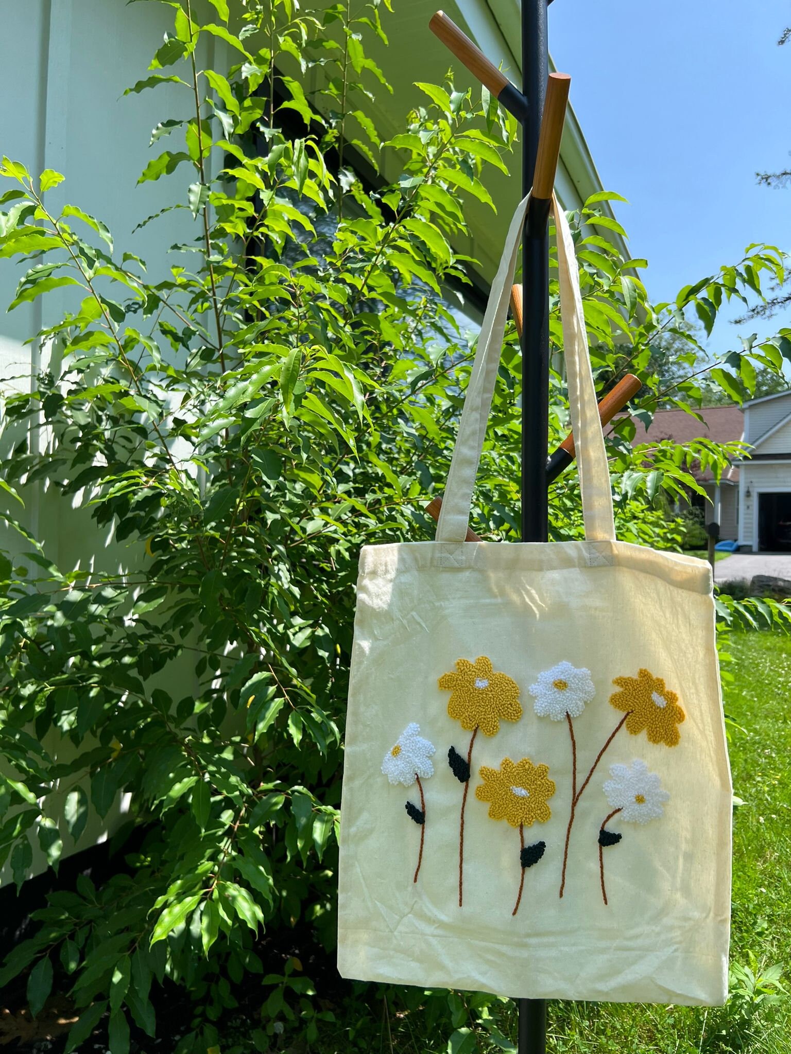 Tote Bag, Punch Needle Embroidered Tufted Tote Bag, Hand Tufted Tote ...