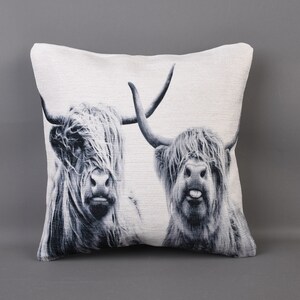 Highland Cow Pillow, Decorative Pillow Cover, Cow Pillow, Farmhouse ...