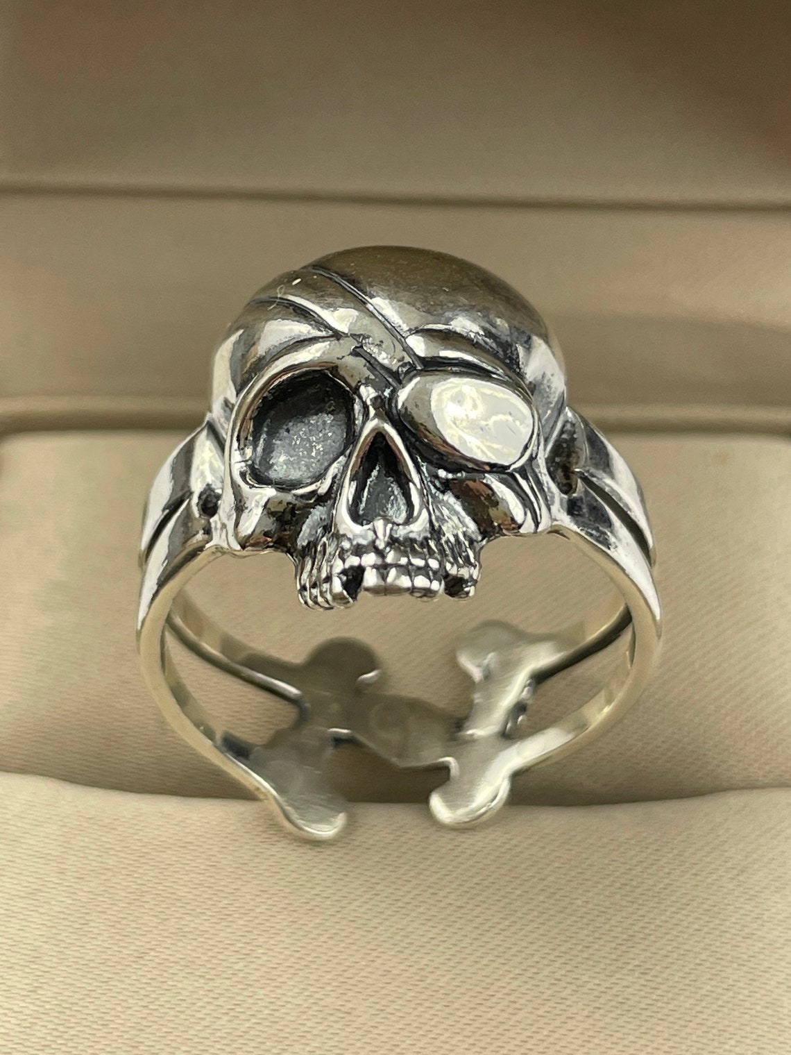 Silver Human Skull Statement Ring: Gothic Jewelry - Etsy