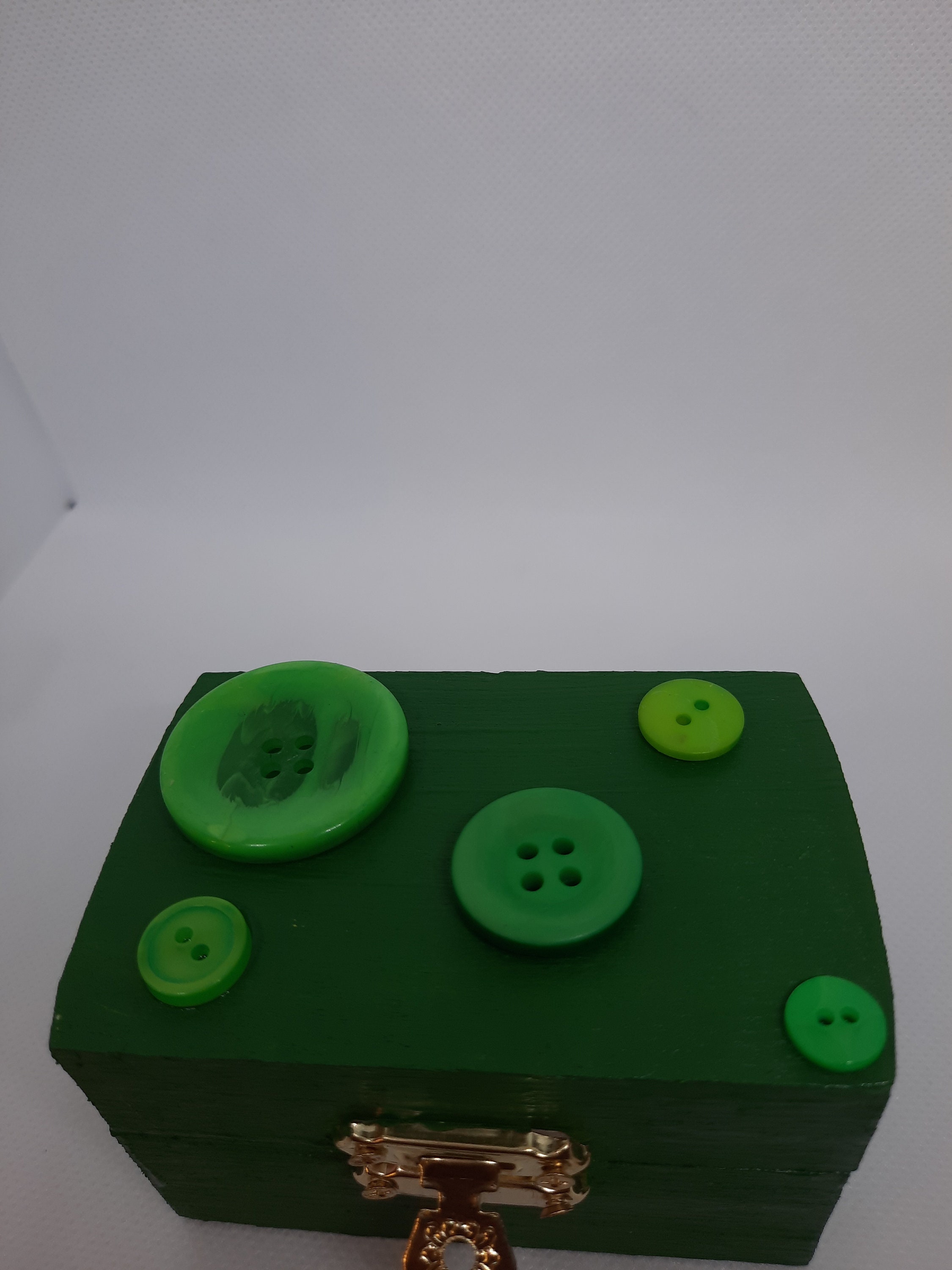 Green Wooden Button Box With Inspirational Message Inside. Wooden Box ...