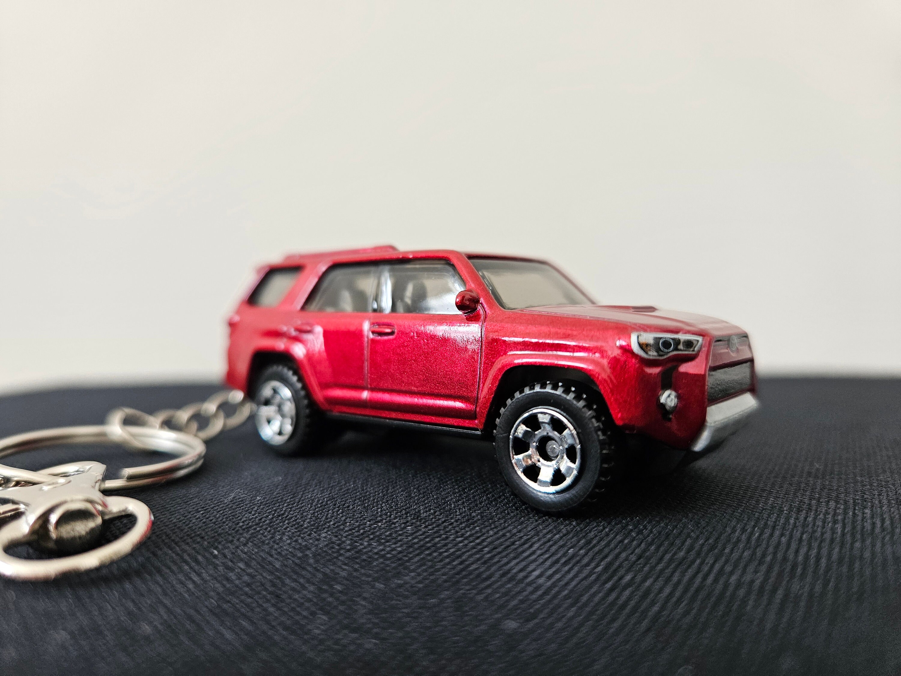 Toyota 4runner Keychain free Gift Box - Etsy