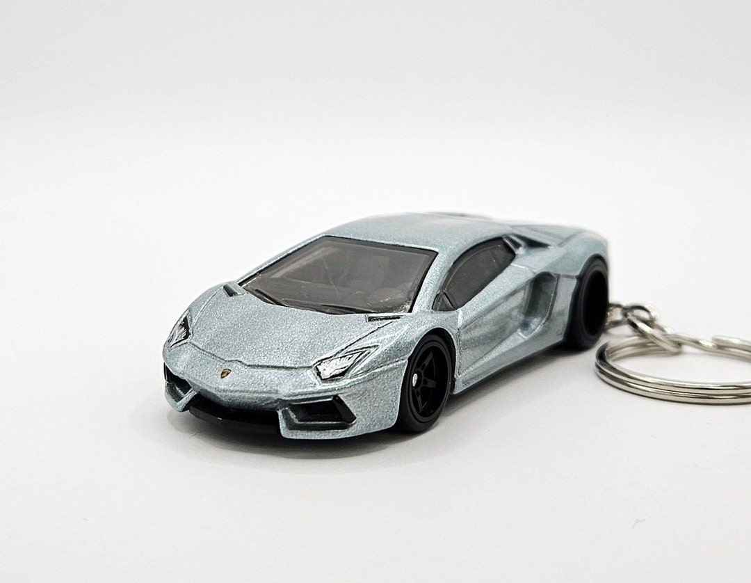 Lamborghini Aventador Keychain (free Gift Box) - Etsy