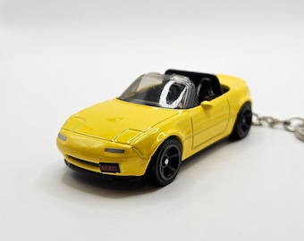 Mazda Miata MX-5 Keychain free Gift Box - Etsy