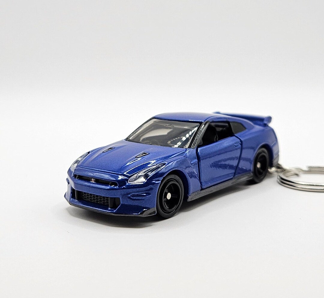 Nissan Skyline R35 GTR Keychain (free Gift Box) - Etsy