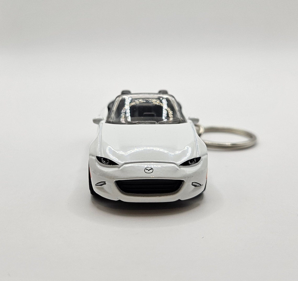 Mazda Miata (MX-5) Keychain (free Gift Box) - Etsy