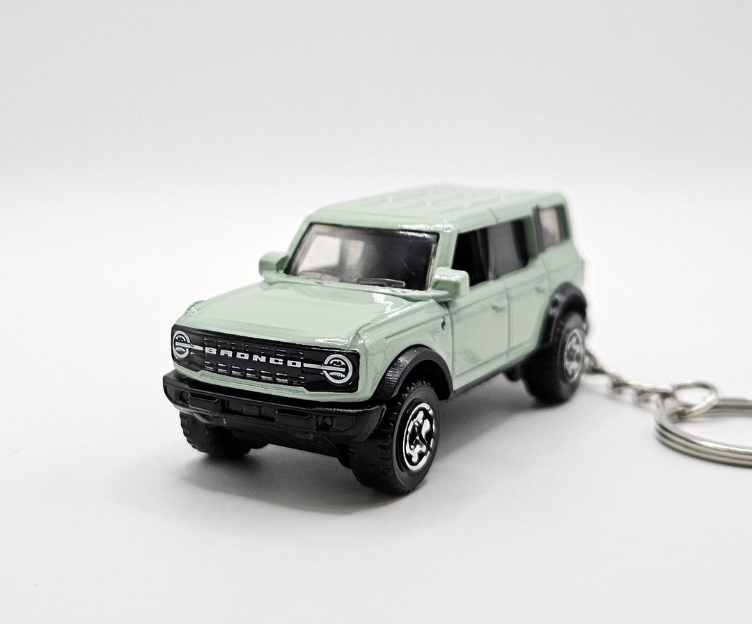 Ford Bronco Keychain (free Gift Box) - Etsy