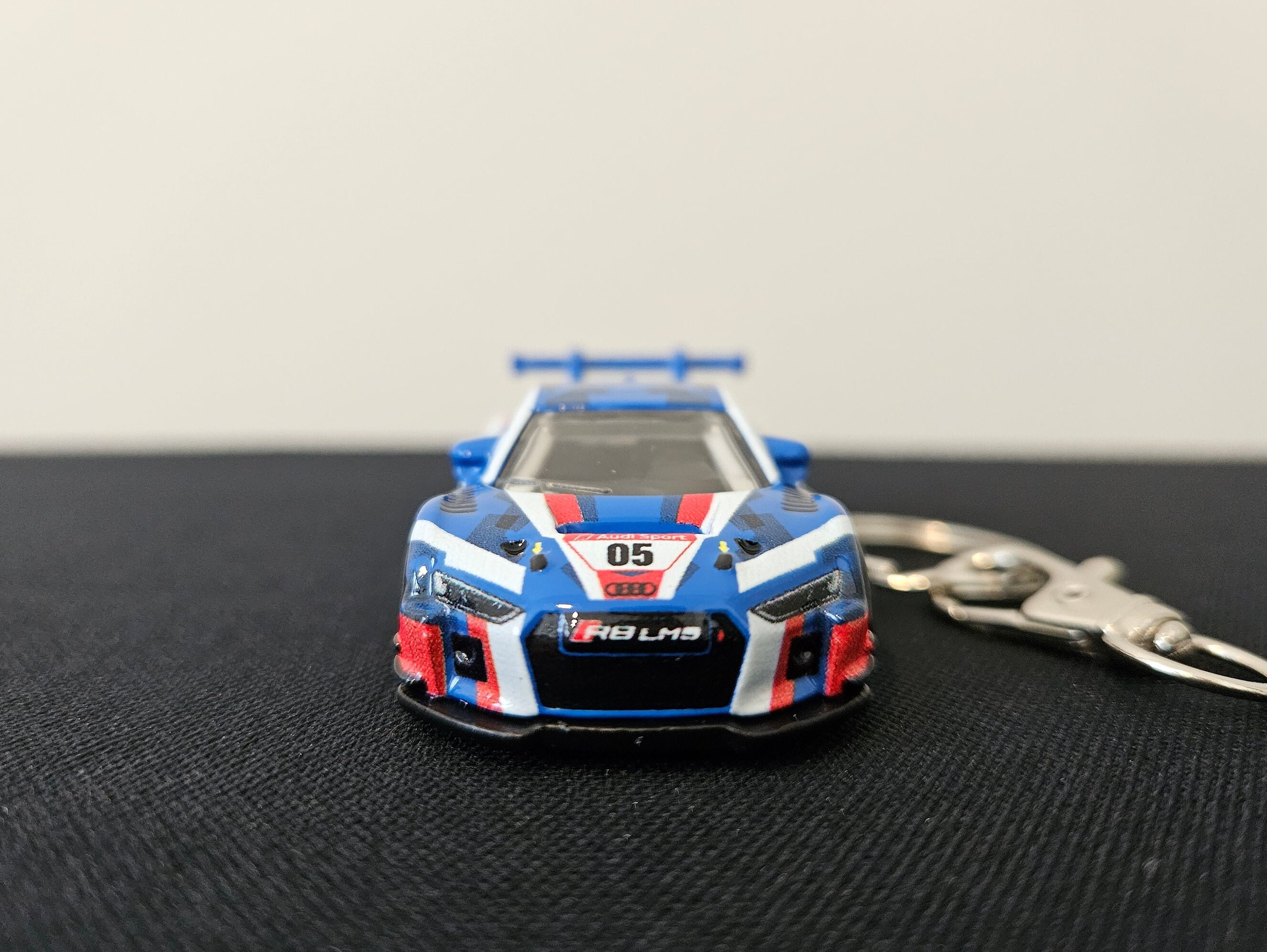 Audi R8 Racecar Keychain free Gift Box - Etsy