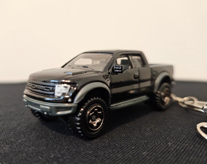 Ford Raptor F150 Keychain free Gift Box - Etsy