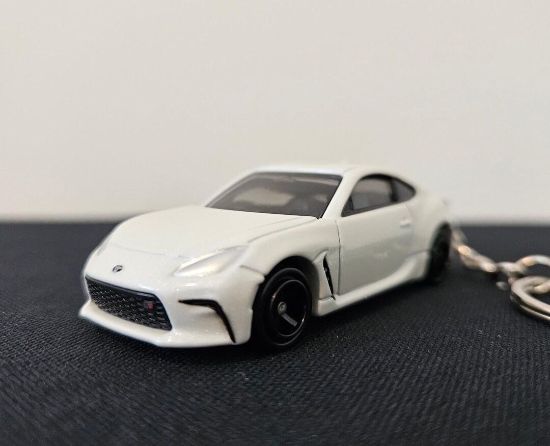 Toyota GR86 Keychain free Gift Box - Etsy