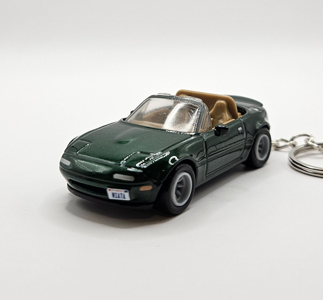 Mazda Miata MX-5 Keychain free Gift Box - Etsy