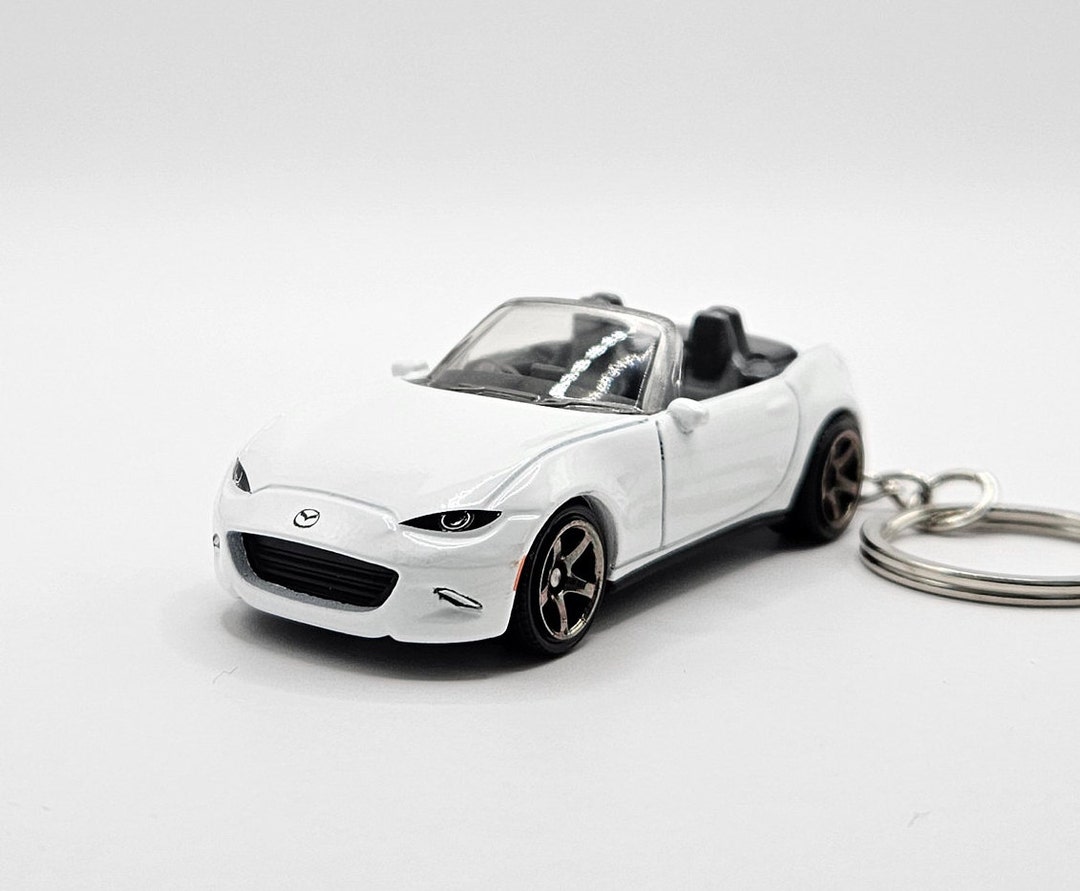 Mazda Miata (MX-5) Keychain (free Gift Box) - Etsy