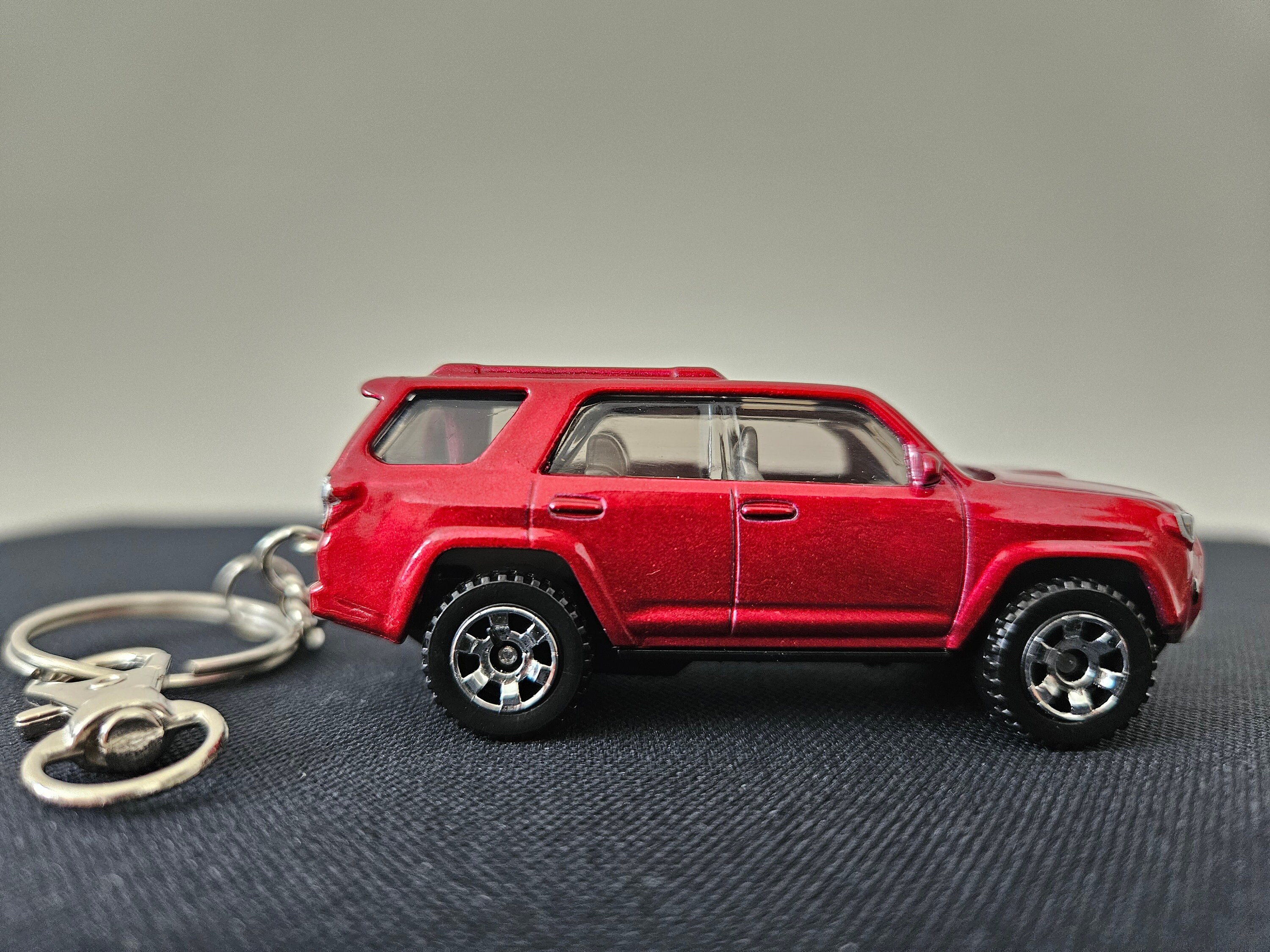 Toyota 4runner Keychain free Gift Box - Etsy