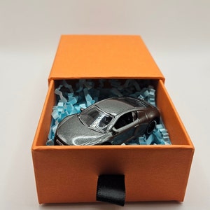 Audi R8 Keychain (free Gift Box) - Etsy