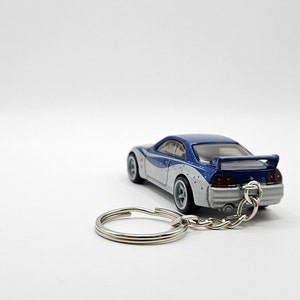 Nissan Skyline R33 GTR Keychain free Gift Box - Etsy