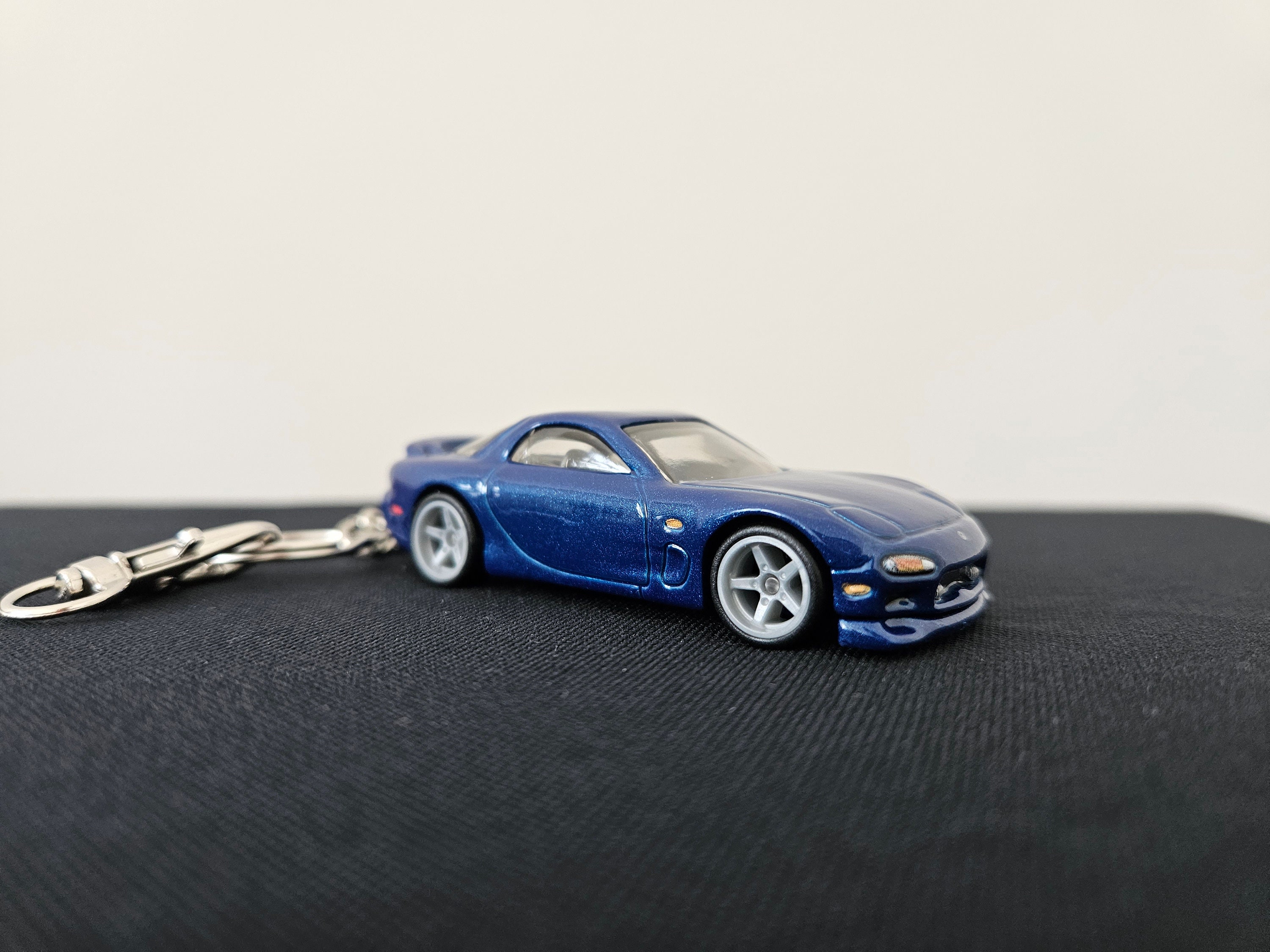 Mazda RX-7 Keychain free Gift Box - Etsy
