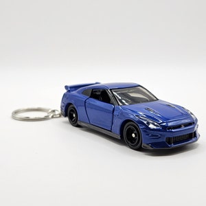 Nissan Skyline R35 GTR Keychain (free Gift Box) - Etsy