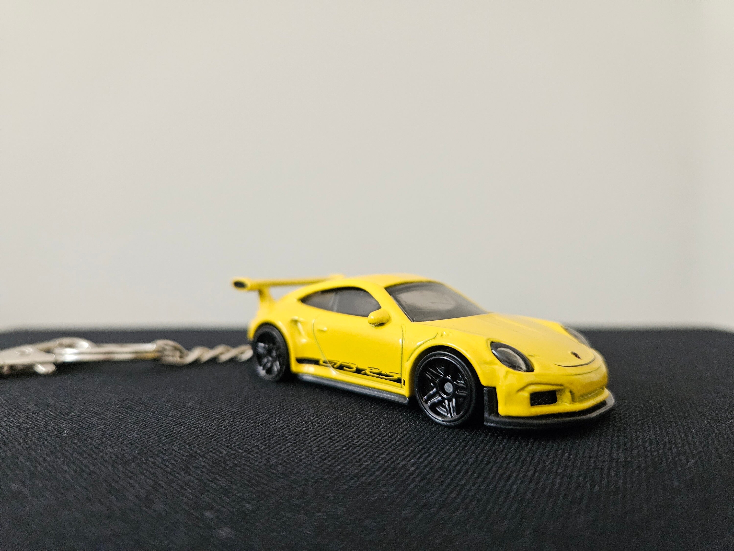 Porsche 911 GT3RS Keychain free Gift Box - Etsy