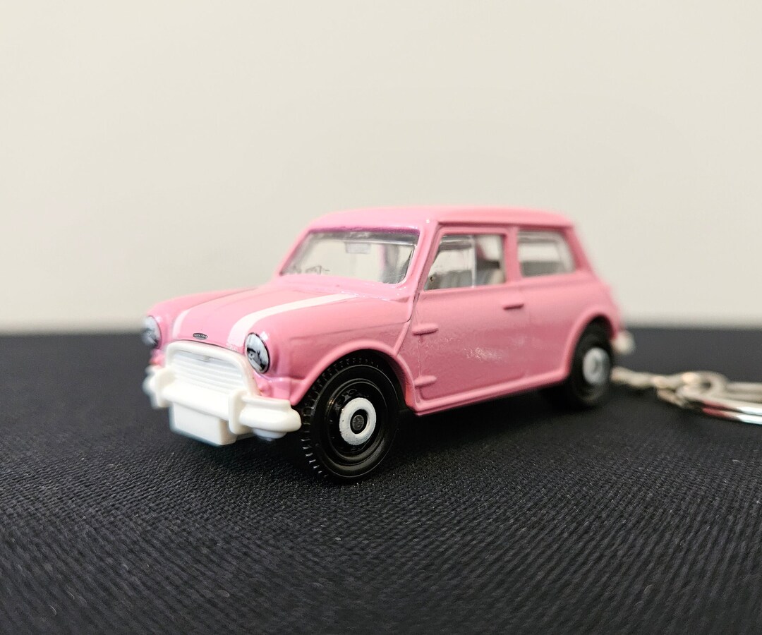 Classic Mini Keychain free Gift Box - Etsy
