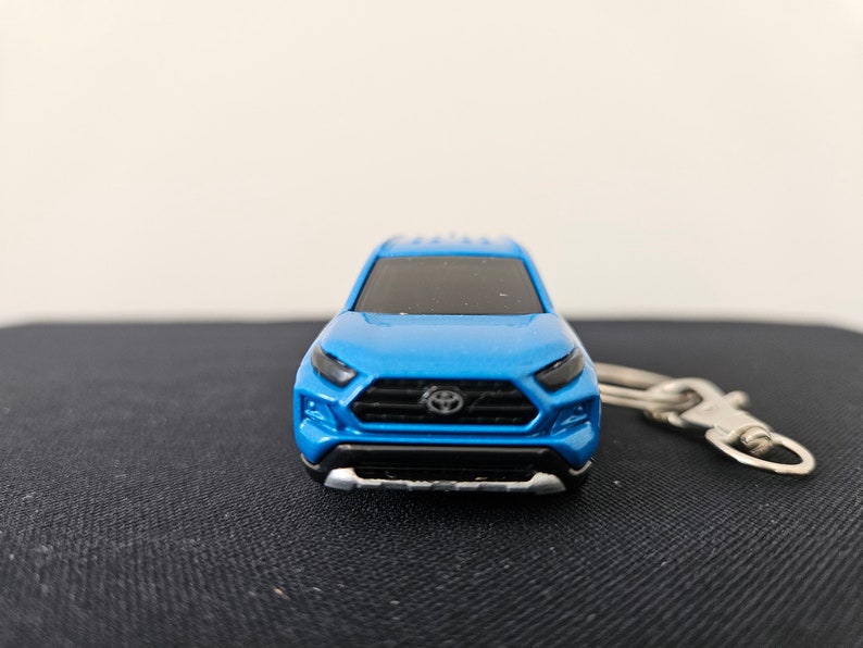 Toyota RAV4 Keychain free Gift Box - Etsy