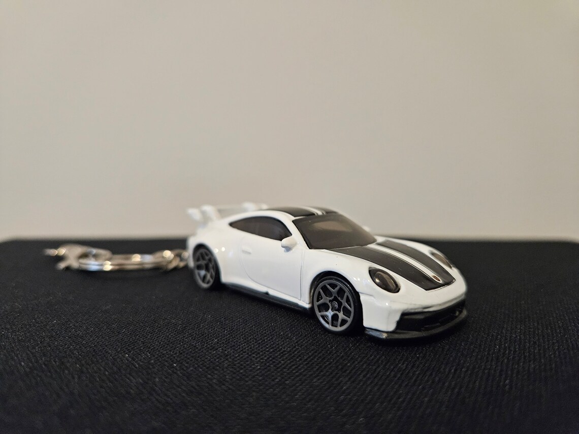 Porsche 911 GT3 Keychain free Gift Box - Etsy