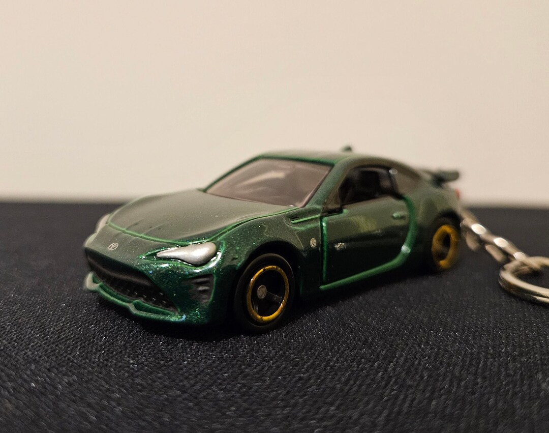 Toyota GT86 Keychain free Gift Box - Etsy