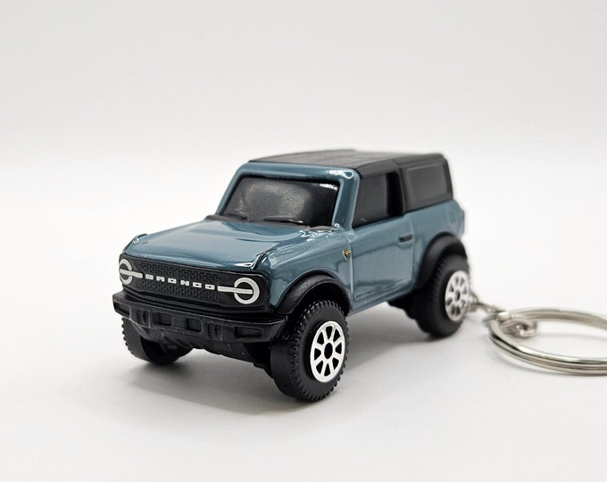 Ford Bronco Keychain free Gift Box - Etsy