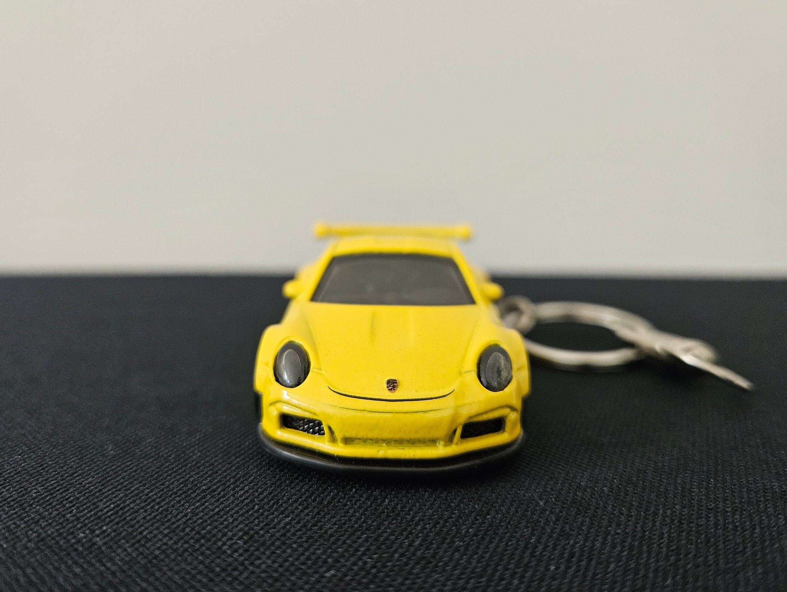 Porsche 911 GT3RS Keychain free Gift Box - Etsy
