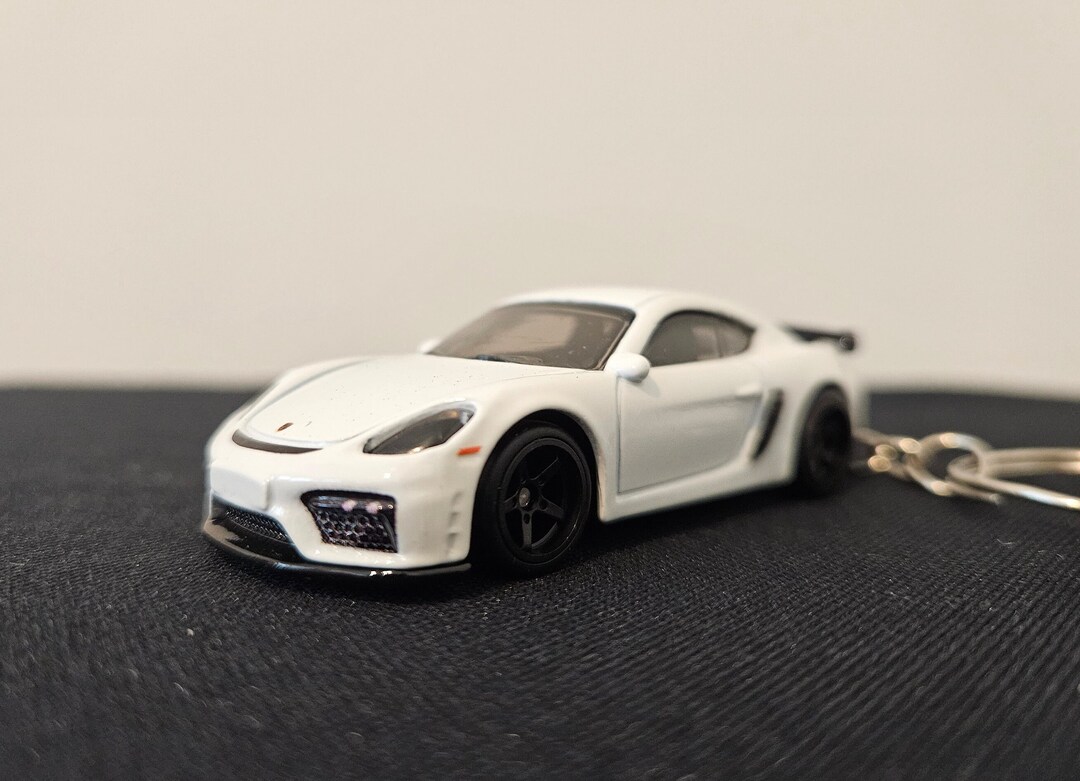 Porsche Cayman GT4 Keychain free Gift Box - Etsy