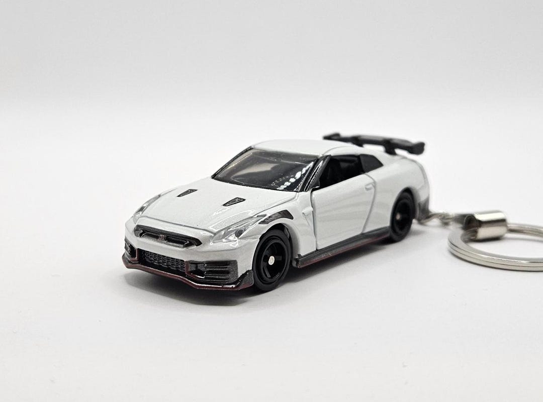 Nissan Skyline R35 GTR Keychain (free Gift Box) - Etsy