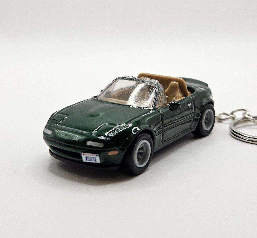 Mazda Miata MX-5 Keychain free Gift Box - Etsy