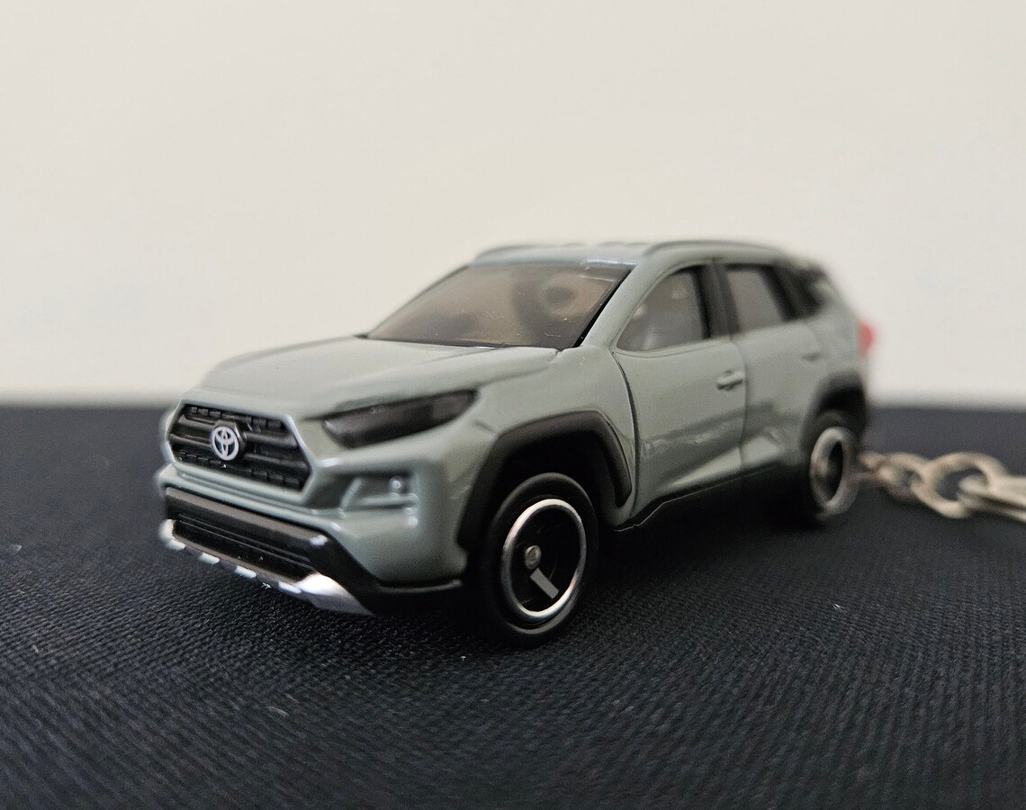 Toyota RAV4 Keychain free Gift Box - Etsy