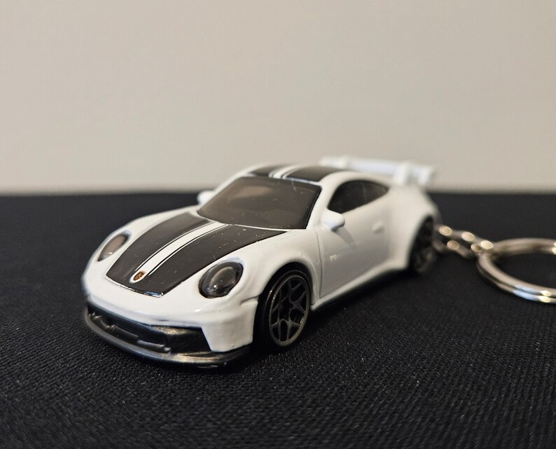 Porsche 911 GT3 Keychain free Gift Box - Etsy