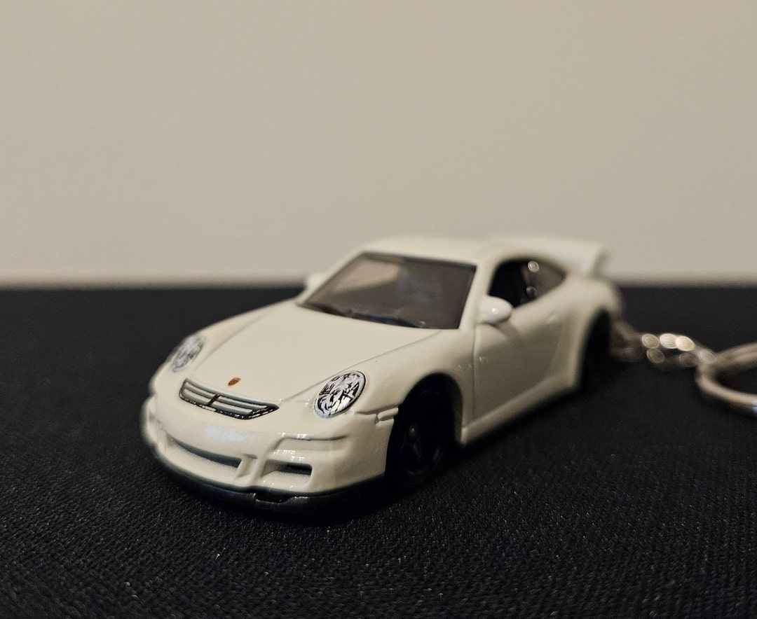 Porsche 911 GT3 Keychain free Gift Box - Etsy