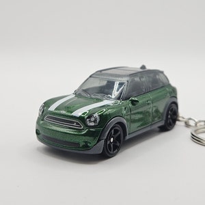Mini Countryman Keychain (free Gift Box) - Etsy