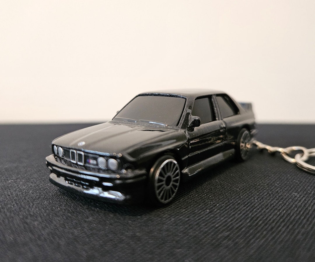 BMW E30 M3 Keychain free Gift Box - Etsy
