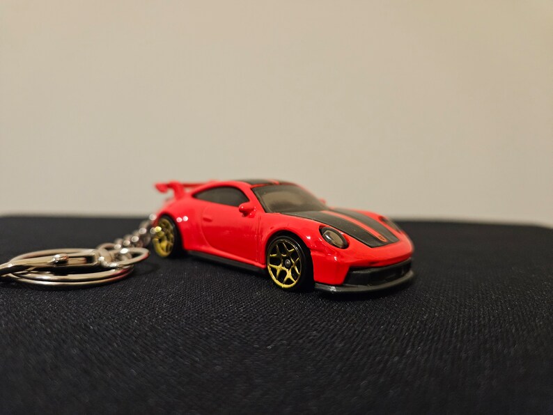 Porsche 911 GT3 Keychain free Gift Box - Etsy