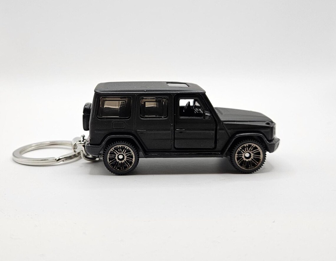 Mercedes-benz G Wagon Keychain (free Gift Box) - Etsy