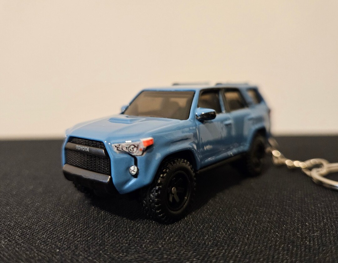 Toyota 4runner Keychain free Gift Box - Etsy