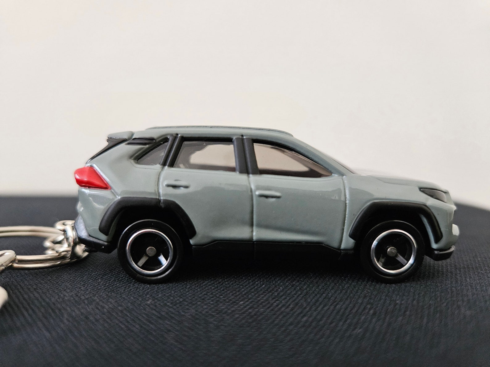 Toyota RAV4 Keychain free Gift Box - Etsy