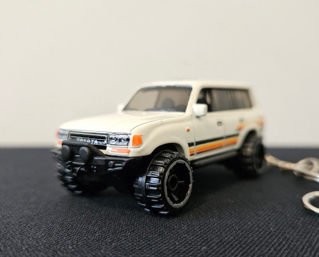 Toyota Land Cruiser Keychain free Gift Box - Etsy