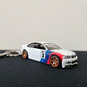 BMW E46 M3 Keychain free Gift Box - Etsy