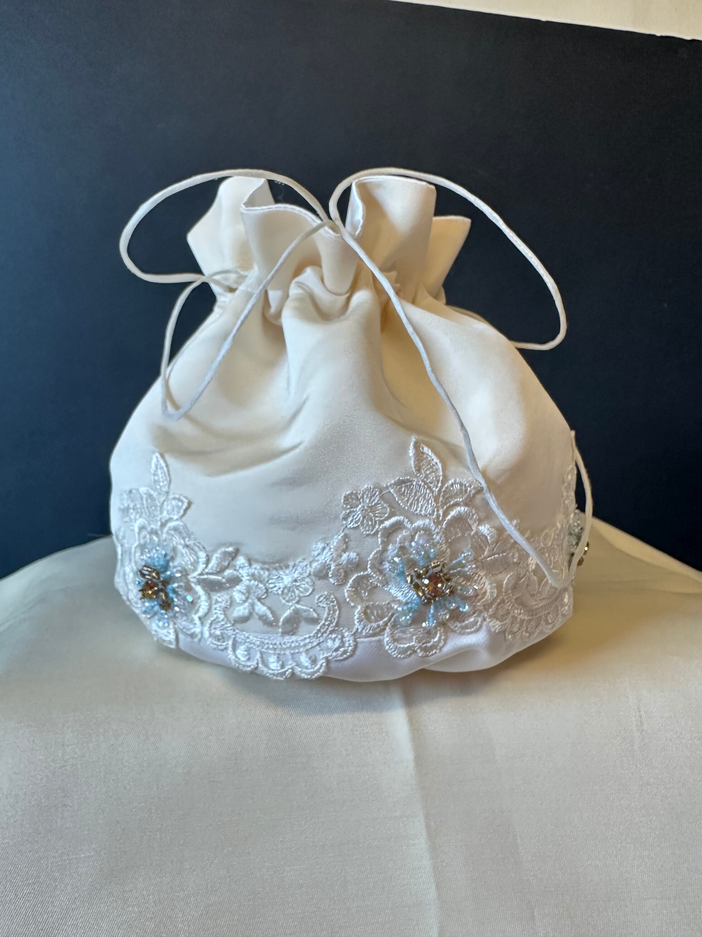 Silk Taffeta and Satin Wedding Moneybag Embroidery Couture Bridal ...