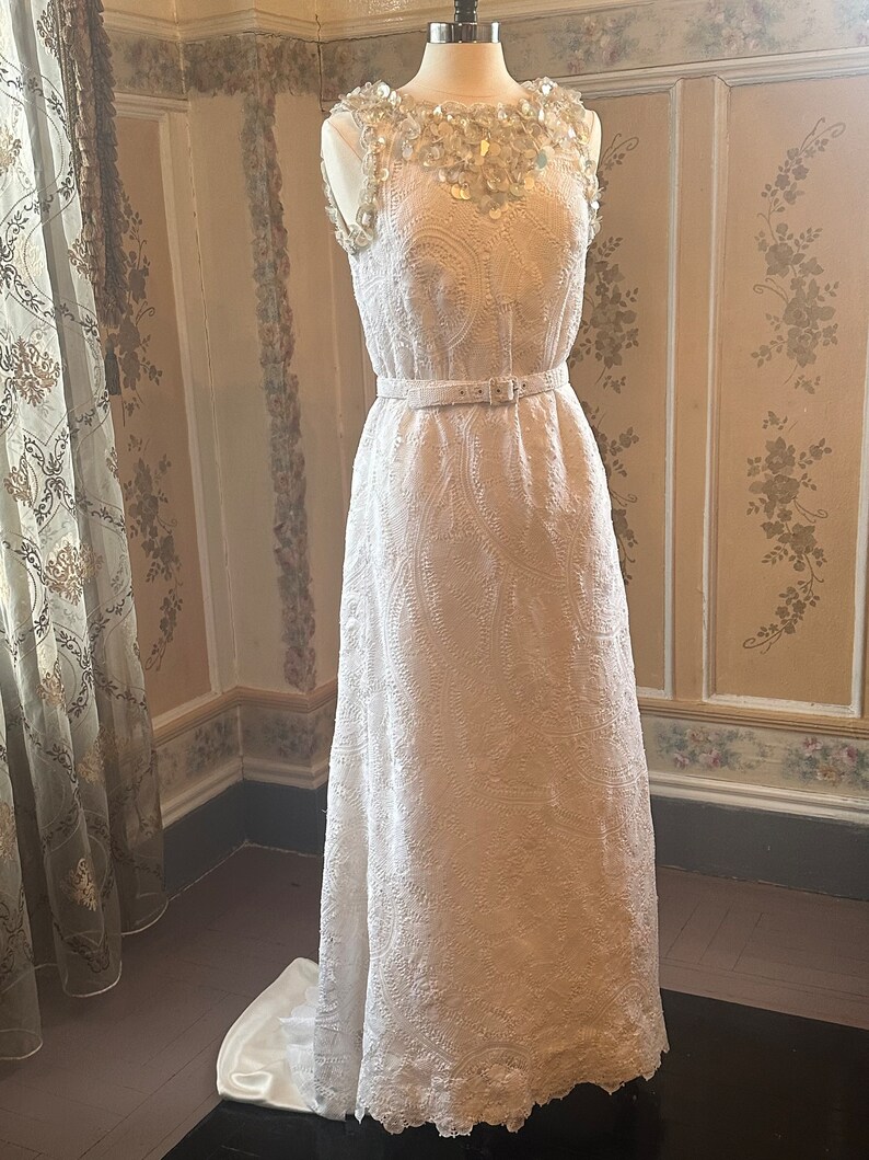 Rare Bobbin Lace Wedding Gown Old Handcraft Technique White Lace A-line ...