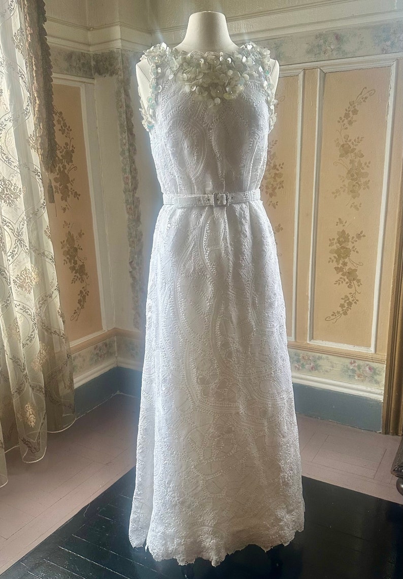 Rare Bobbin Lace Wedding Gown Old Handcraft Technique White Lace A-line ...