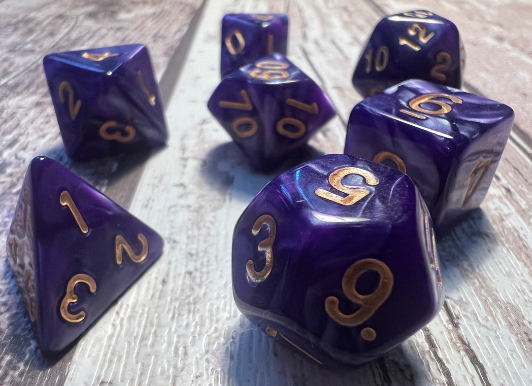 Purple Marble Table-top Role Play Dice Set With Gold Numbers. Set of 7 ...