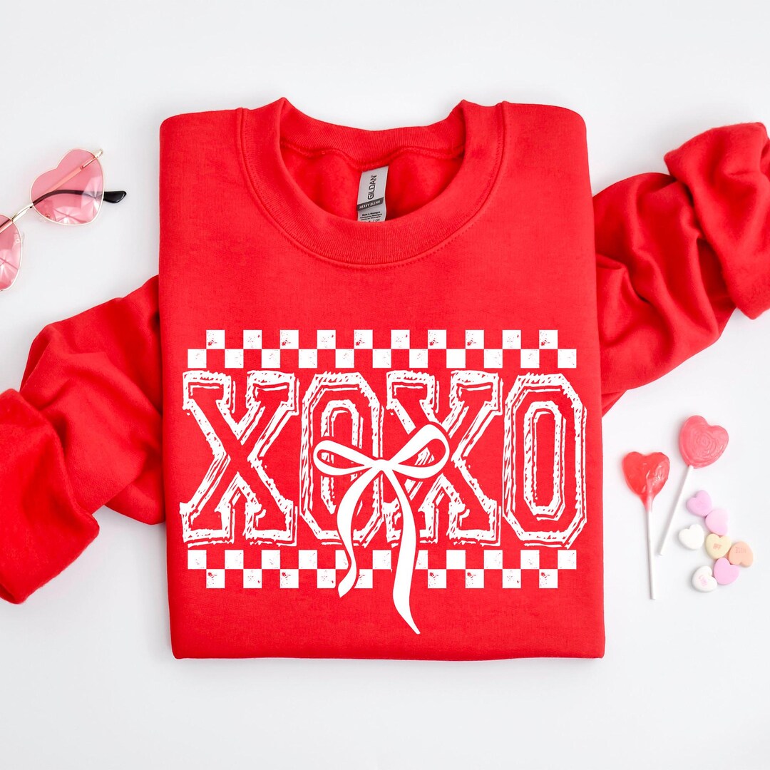 Retro Checkered Valentine Xoxo Sweatshirt, Valentine's Day Shirt, Women ...