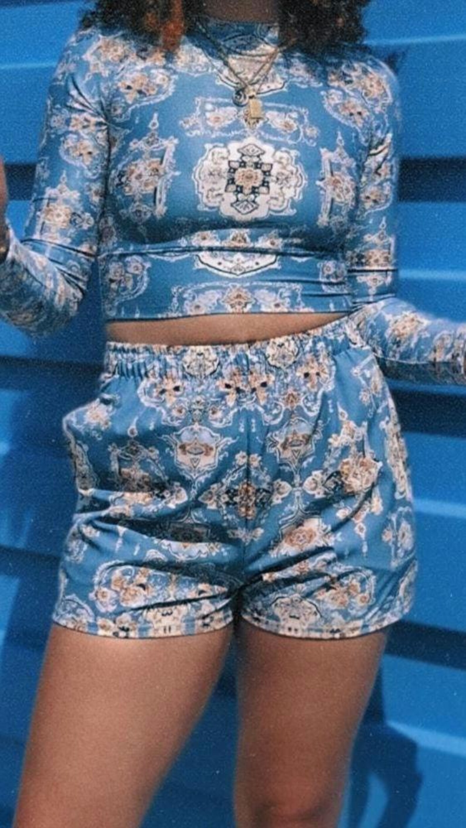 THE AHBI SHORT - Etsy