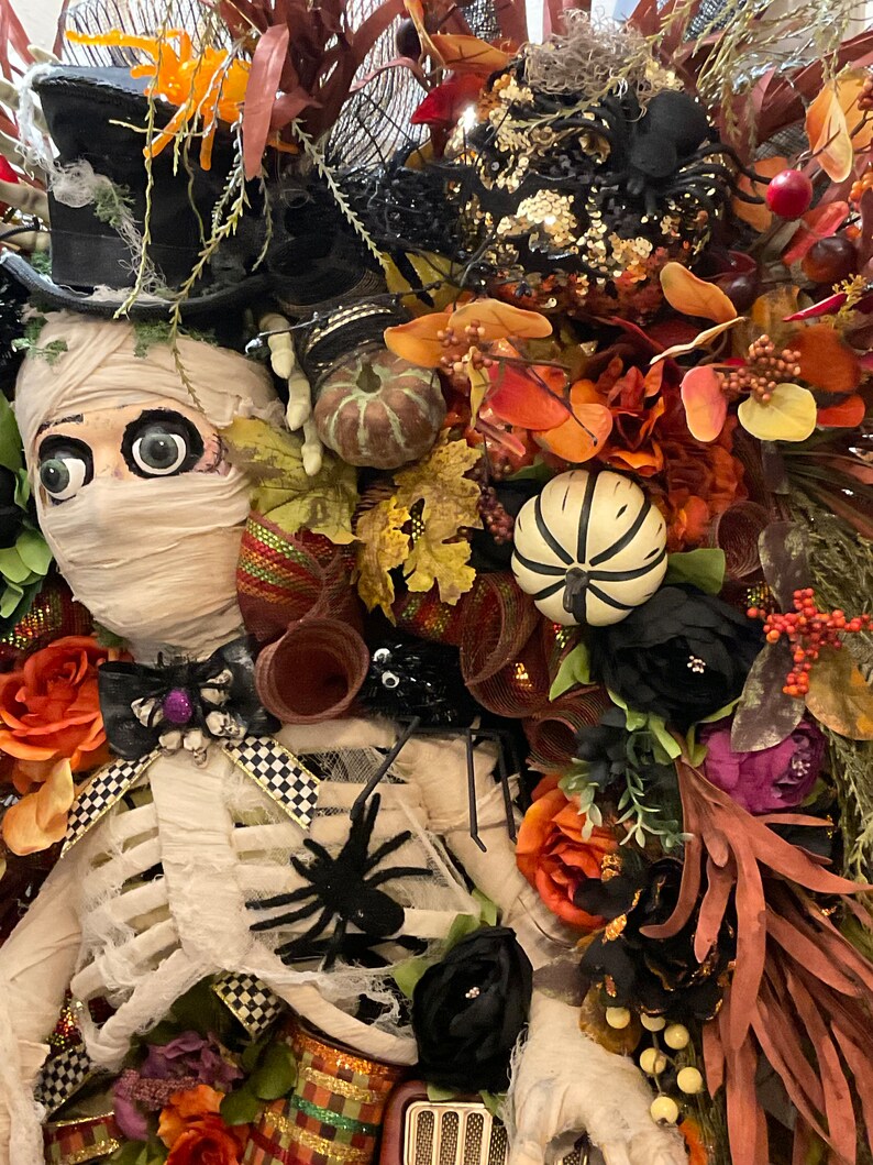 Skully Mummy Wreath,james Embalm Mummy Skeleton Wreath,deluxe Wreath ...