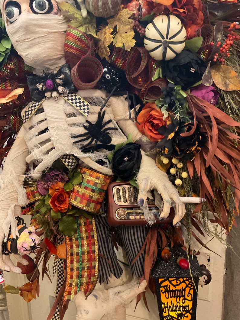 Skully Mummy Wreath,james Embalm Mummy Skeleton Wreath,deluxe Wreath ...